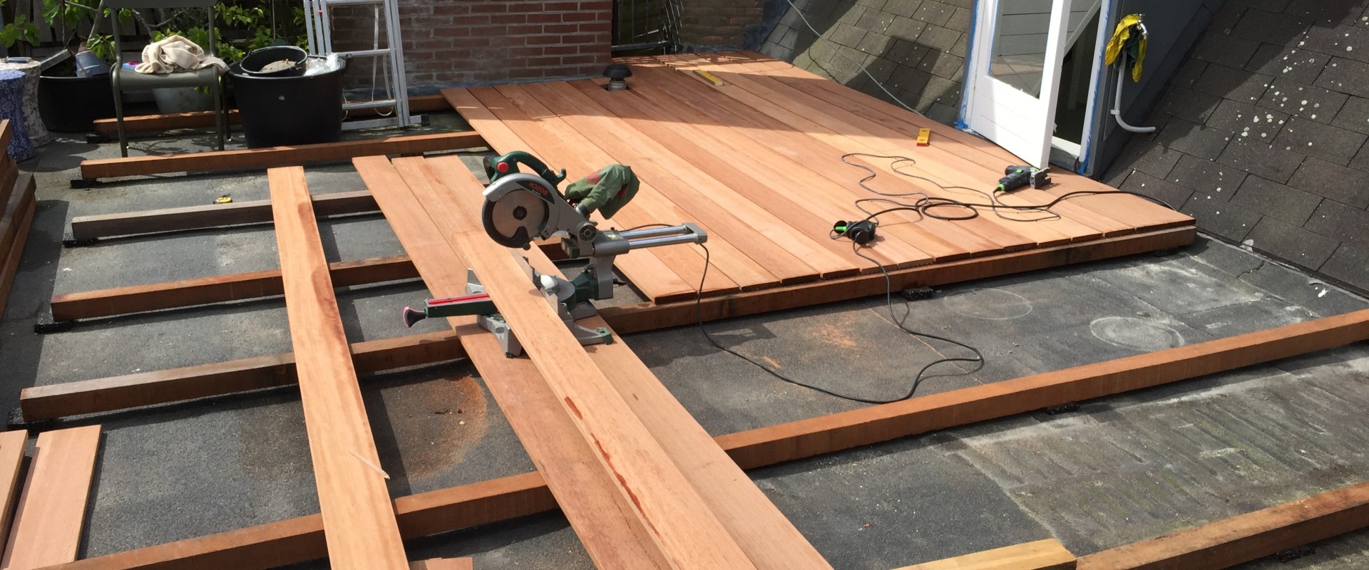 Heb ik toestemming nodig voor een dakterras?